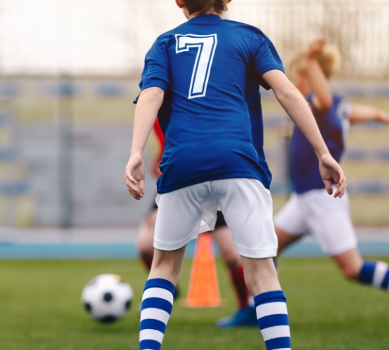 Why do wingers wear the number “7” and strikers wear the number “9 ...