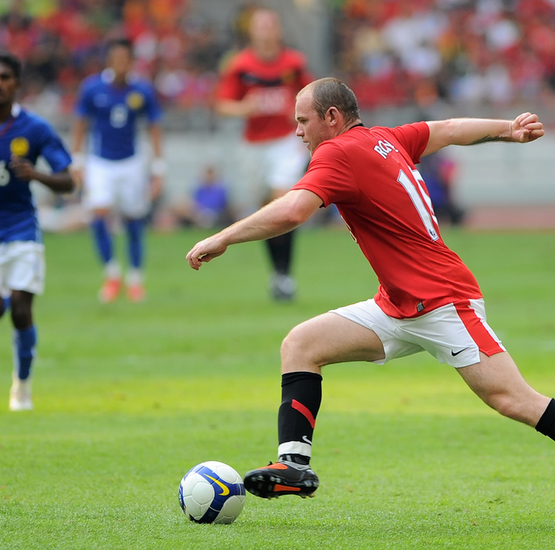 5 of the greatest moments when teenagers burst onto the football stage